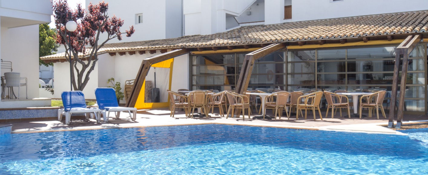 Flora Aparthotel | Our Apartments